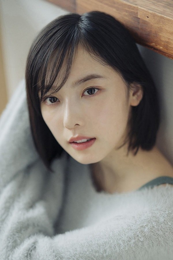 Като Конацу / Kato Konatsu - биография, фильмография